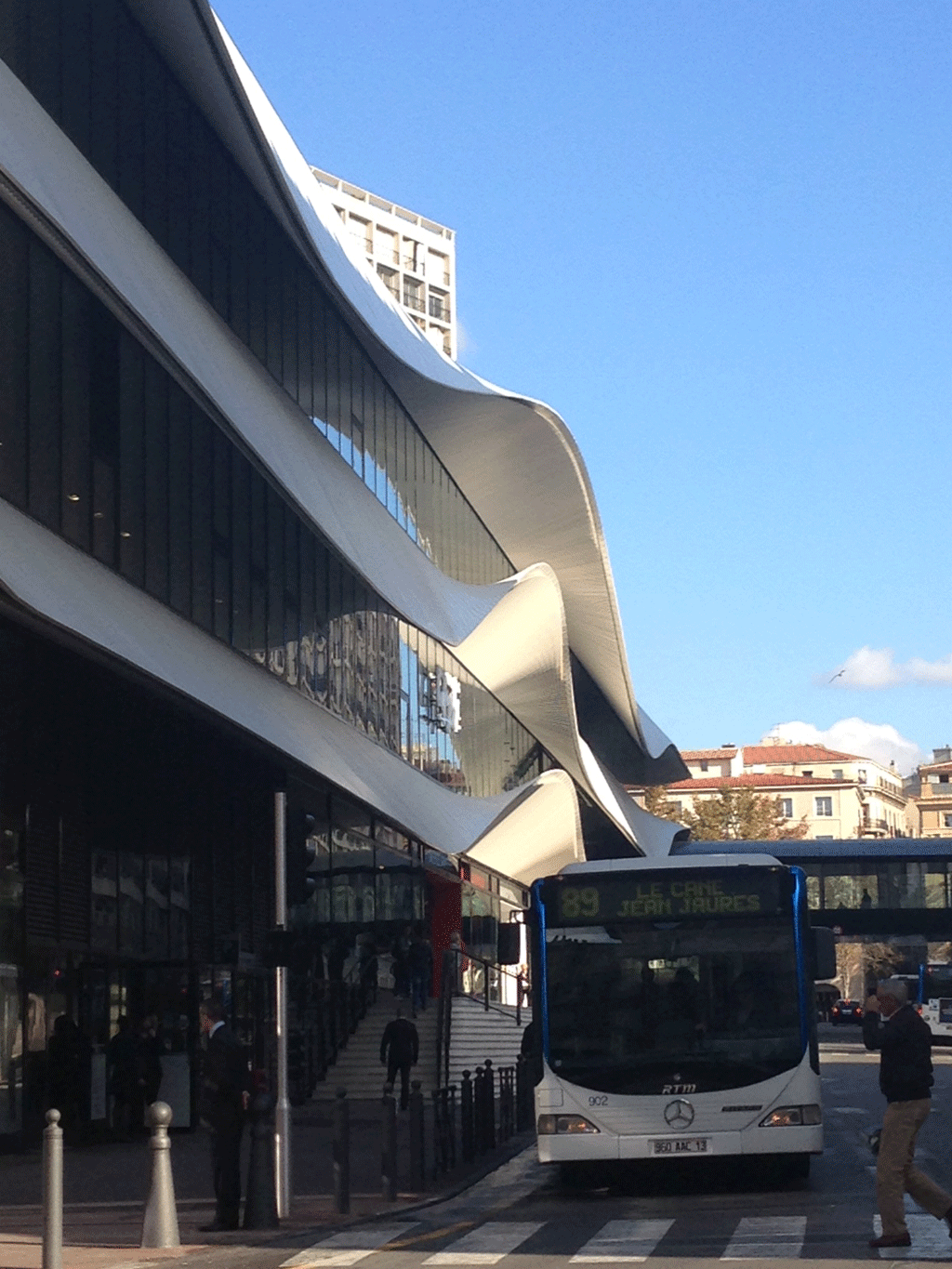 L'Architecture d'Aujourd'hui | BUS | L'Architecture d'Aujourd'hui